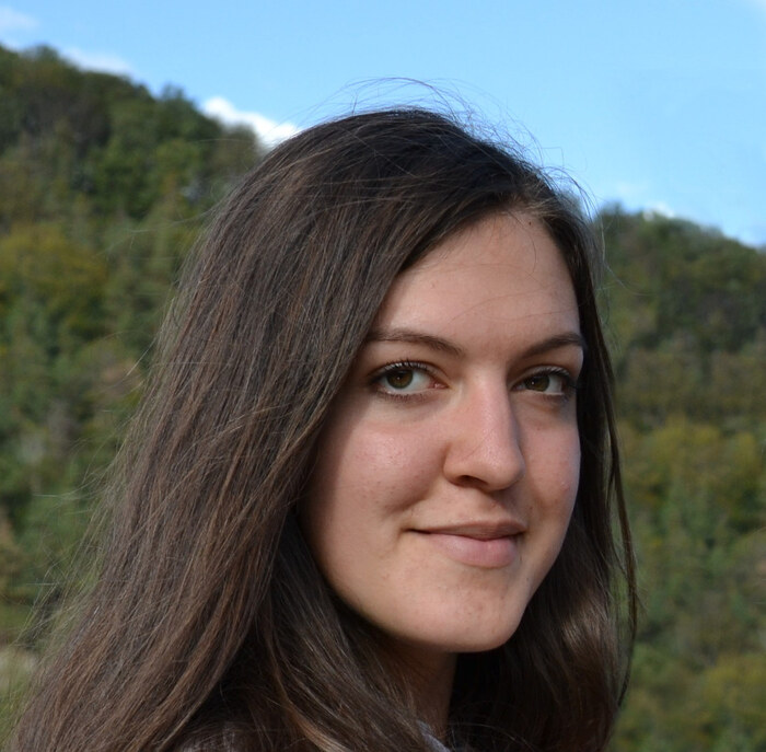 Evelyn Stennes :: Galerie heART INVEST